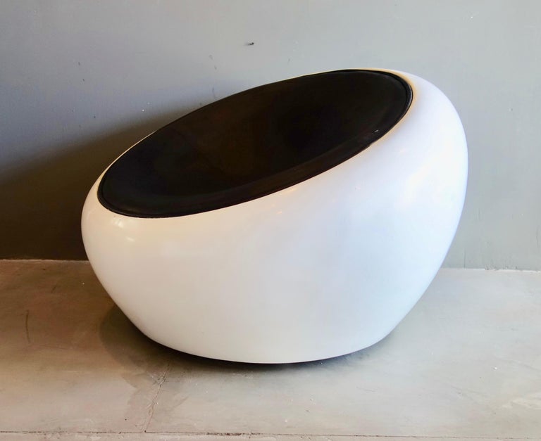 Pair of 1970s Fiberglass and Leather Pod Chairs at 1stDibs