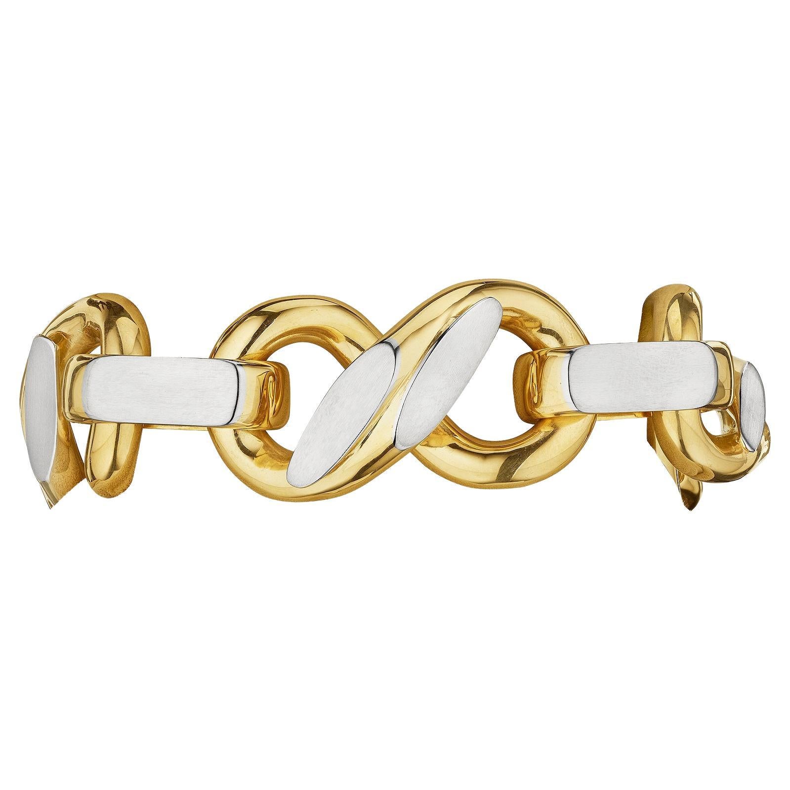 Bulgari Modernist Bi-Colored Gold Figure Eight Link Bracelet For Sale ...