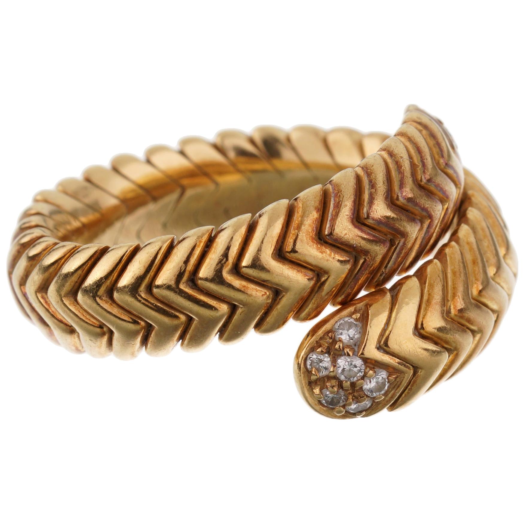 Bulgari Spiga Diamond Gold Band Ring at 1stDibs