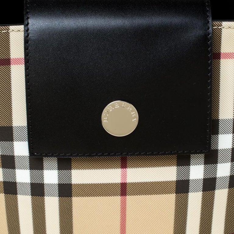 Burberry Beige and Black Nova Check Vinyl Shoulder Bag For Sale at 1stDibs