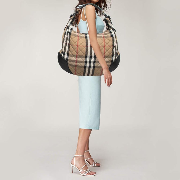 Burberry Beige/Black House Check Fabric and Leather Oversize Hoxton ...