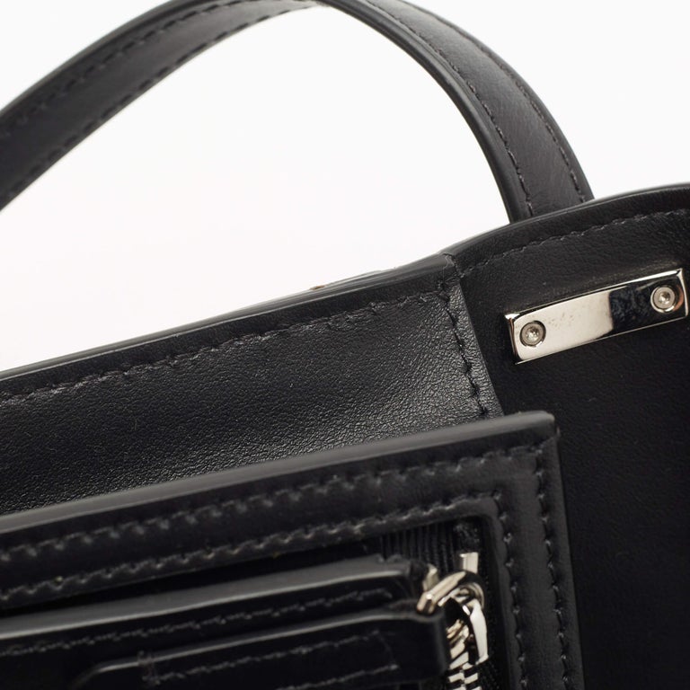Burberry Black Leather Robin Crossbody Bag For Sale at 1stDibs