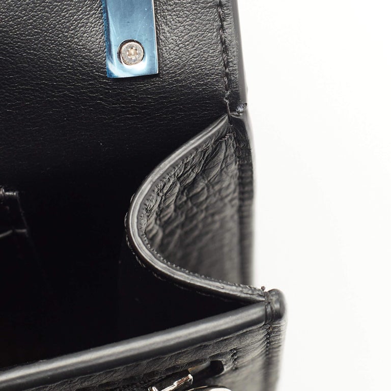 Burberry Black Leather Robin Crossbody Bag For Sale at 1stDibs