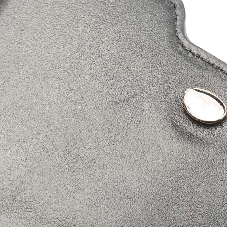 Burberry Black Leather Robin Crossbody Bag For Sale at 1stDibs