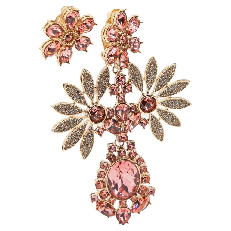 Burberry Double Daisy Crystal Gold Tone Clip-on Asymmetric Stud Drop ...