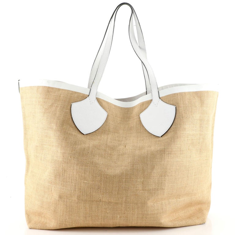 Burberry Giant Tote Raffia XL For Sale at 1stDibs