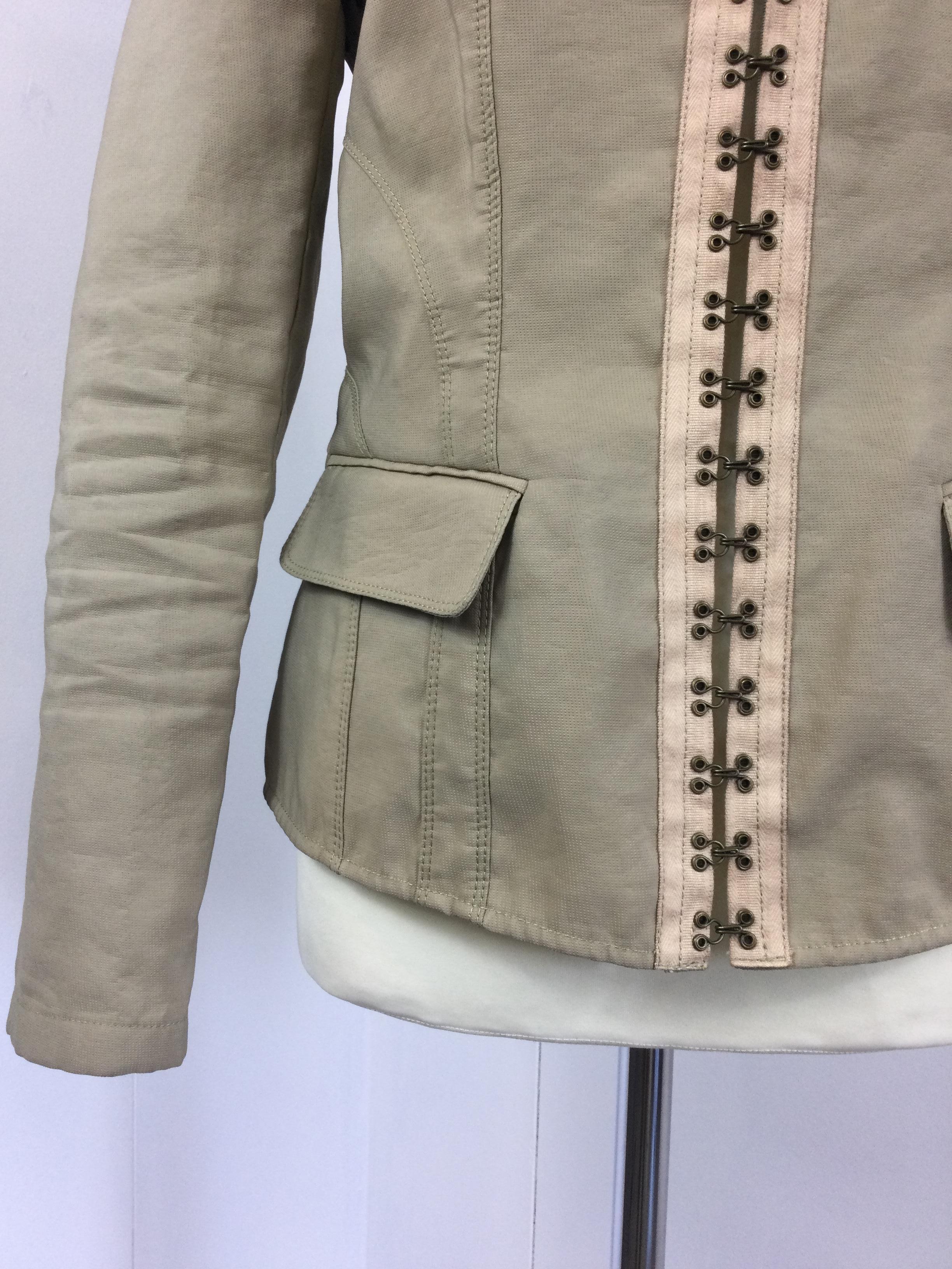 Burberry hook closure Jacket at 1stDibs | burberry bomber jacket beige ...