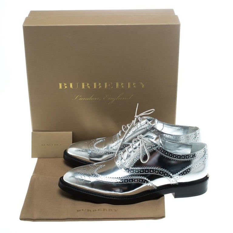 Burberry Metallic Silver Brogue Leather Gennie Lace Up Oxfords Size 40 ...