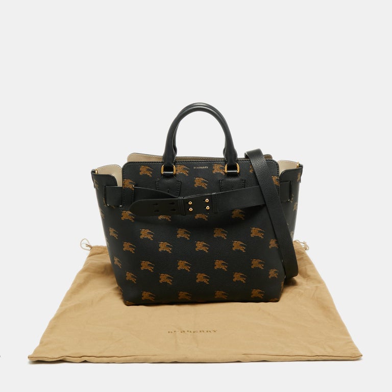 Burberry Navy Blue/Gold Leather Equestrian Knight Belt Tote For Sale at ...