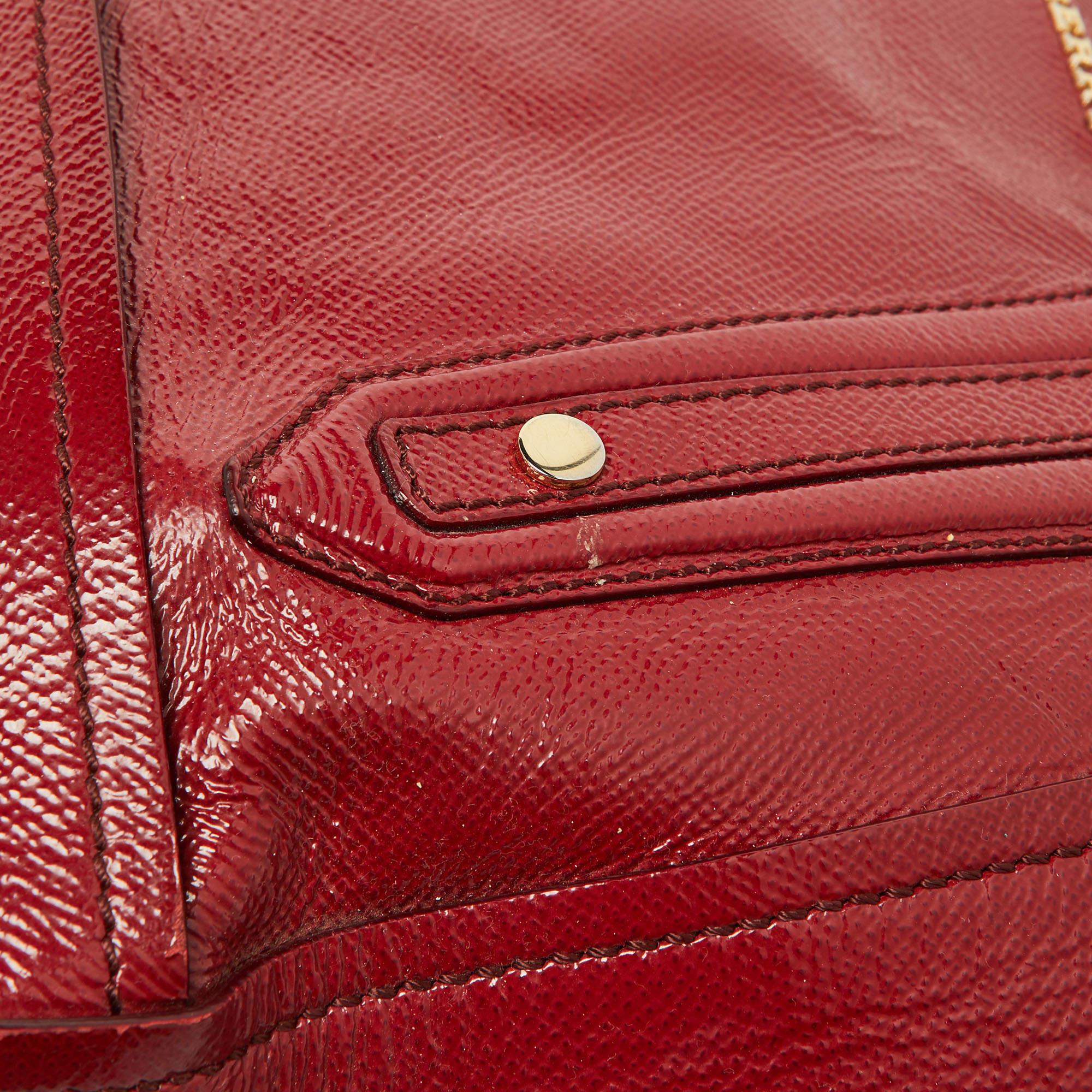 Burberry Red Patent Leather Somerford Convertible Tote For Sale at 1stDibs