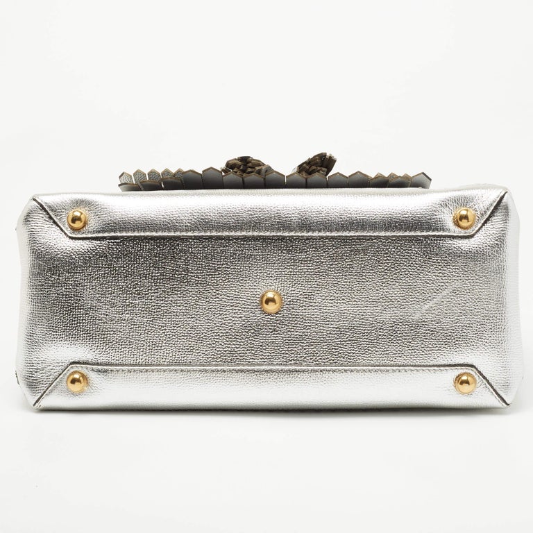 Burberry Silver Leather Brogues Banner Fringe Tote For Sale at 1stDibs