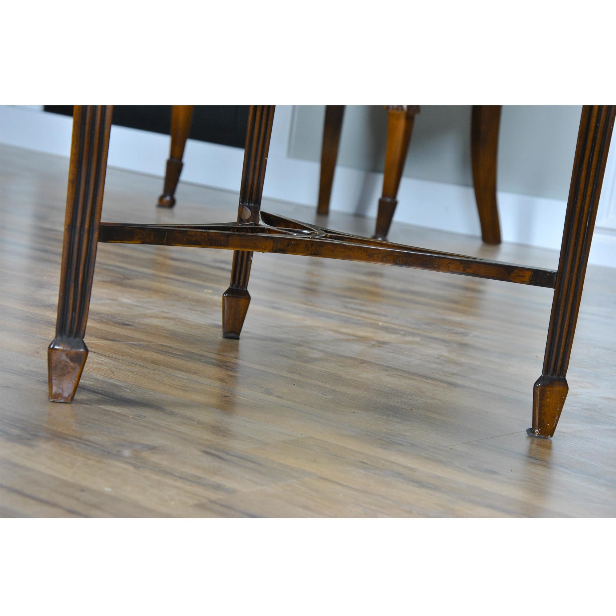 Burled Handkerchief Table For Sale at 1stDibs