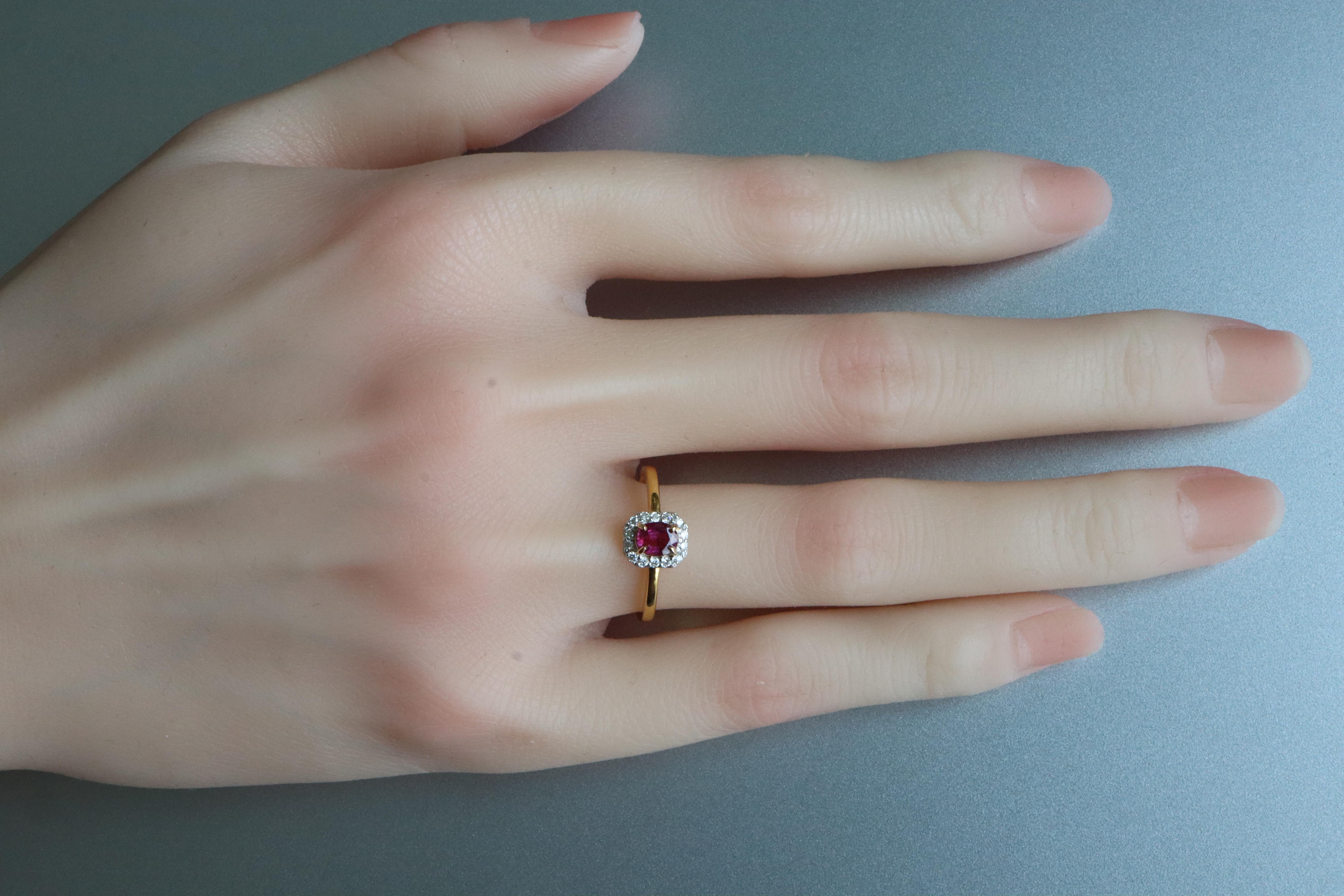 Burma Unheated Ruby Ring in 18K Yellow Gold For Sale at 1stDibs