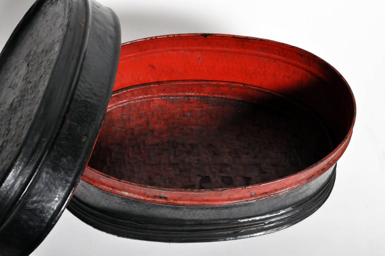Burmese Lacquerware Box at 1stDibs