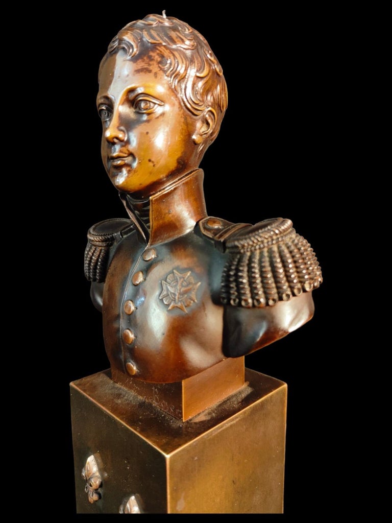 Bust of a French Child 19th Century For Sale at 1stDibs