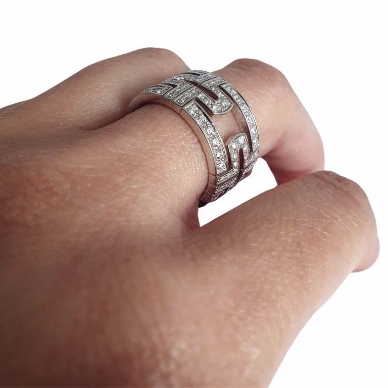 Bvlgari Bague Parentesi Openwork, En or Blanc 18 Carats Et Diamants ...