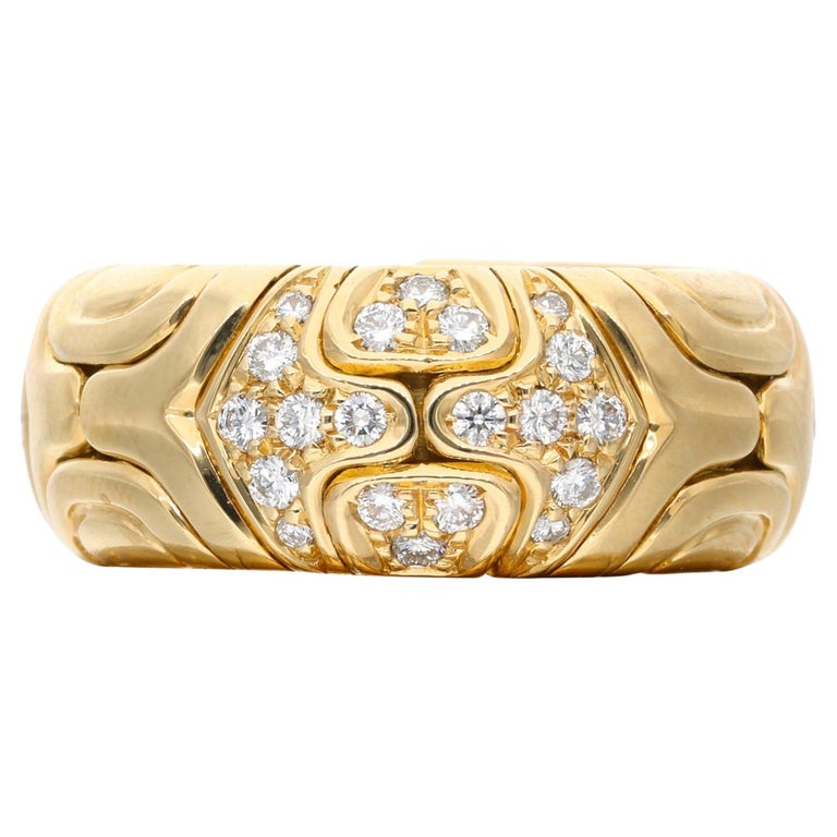 Bvlgari Gold and Diamond Ring For Sale at 1stDibs
