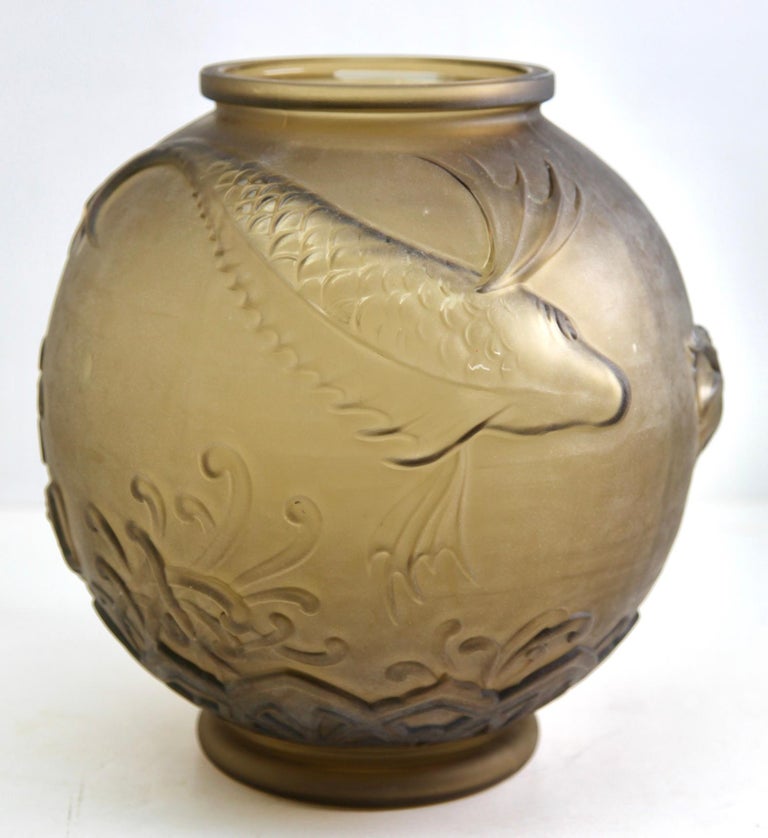 by Pierre D'Avesn Swimming Fish in Amber Gray Color Glass Vase, 'Daum ...