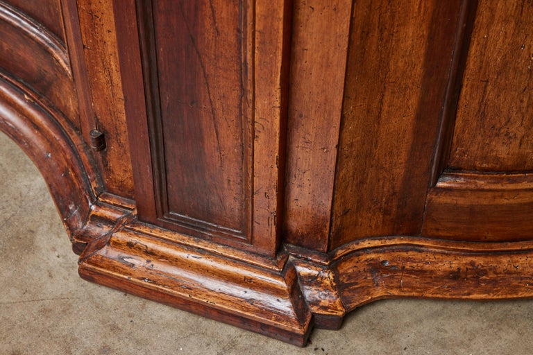 c. 1800 Venetian Buffet For Sale at 1stDibs