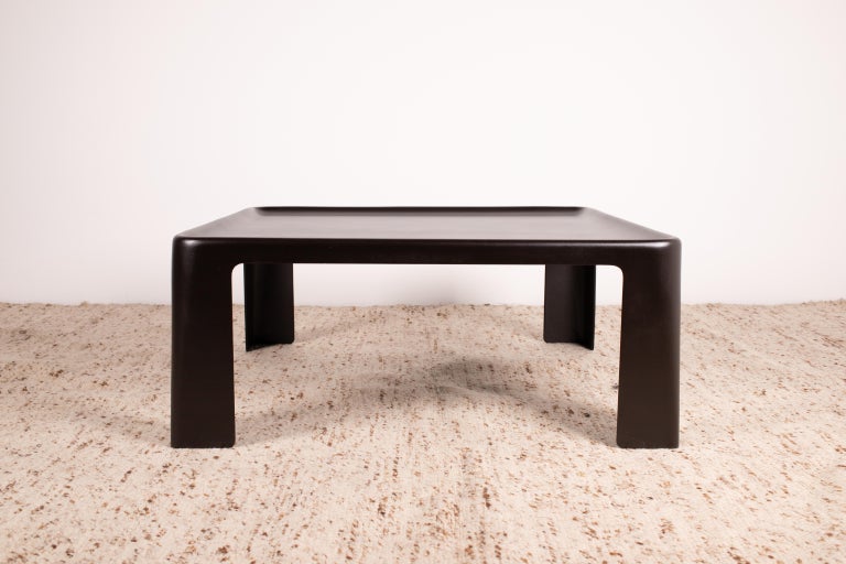 c.1972 C&B Italia Firberglass Amanta Coffee Table by Mario Bellini For ...