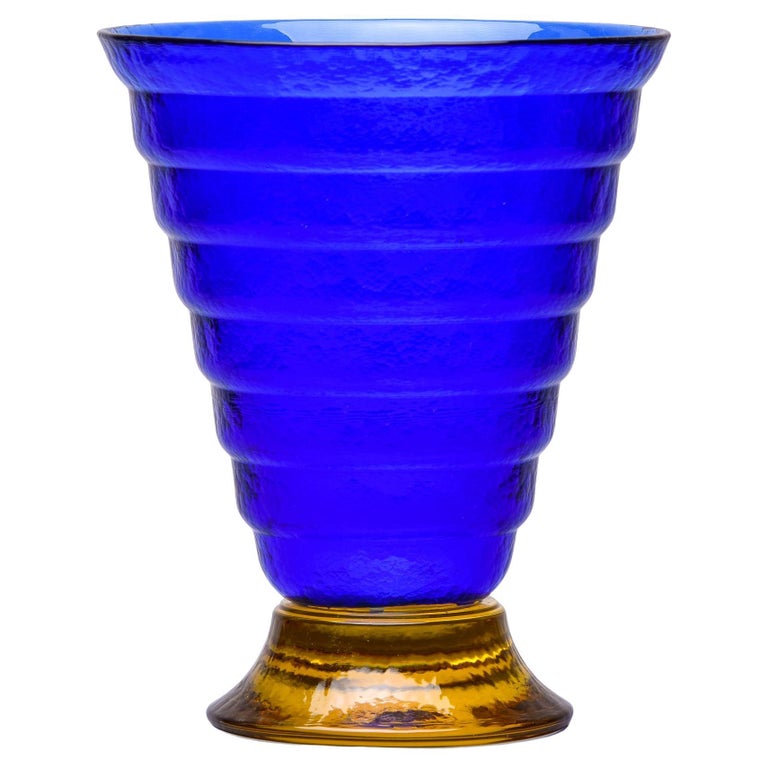Ca Dei Vetrai Murano Deep Blue Glass Vase with Gold Base For Sale at ...