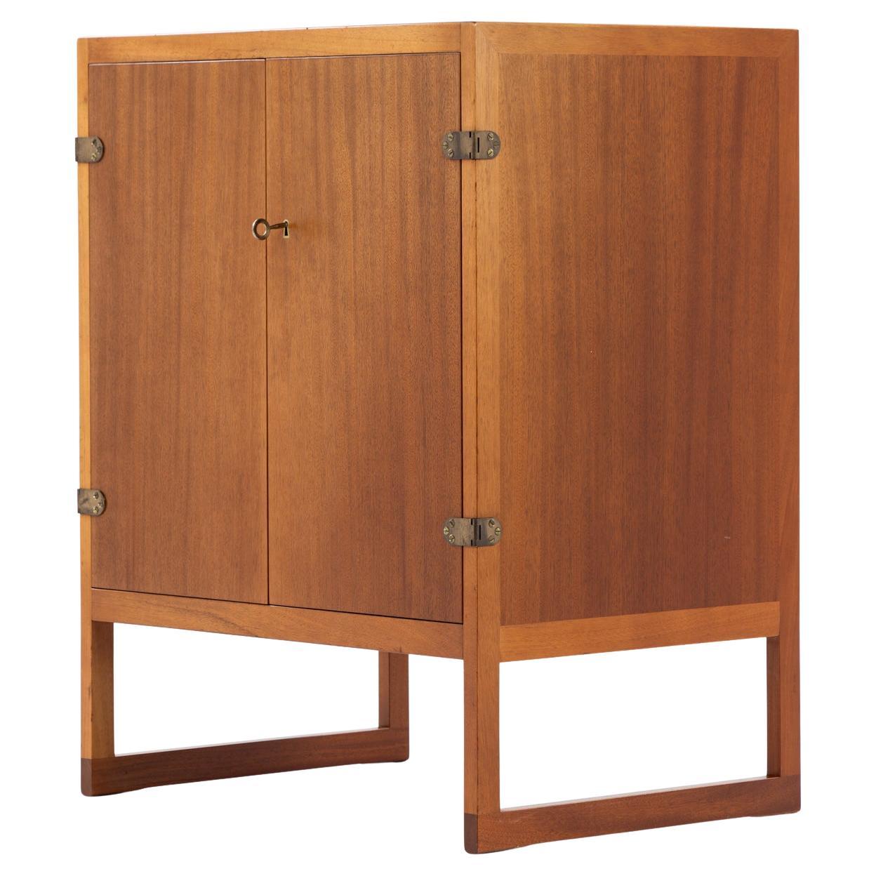 Cabinet bBM 58 in mahogany by Børge Mogensen For Sale at 1stDibs
