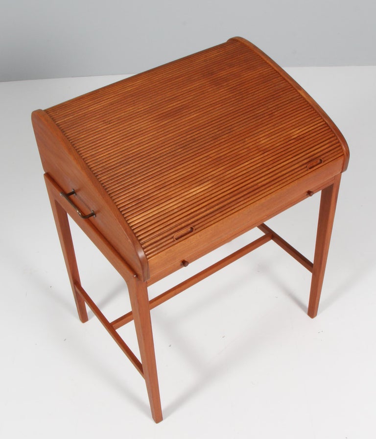 Cabinetmaker Knud Ivan Larsen, Journeyman piece, sewing nest, 1945 ...