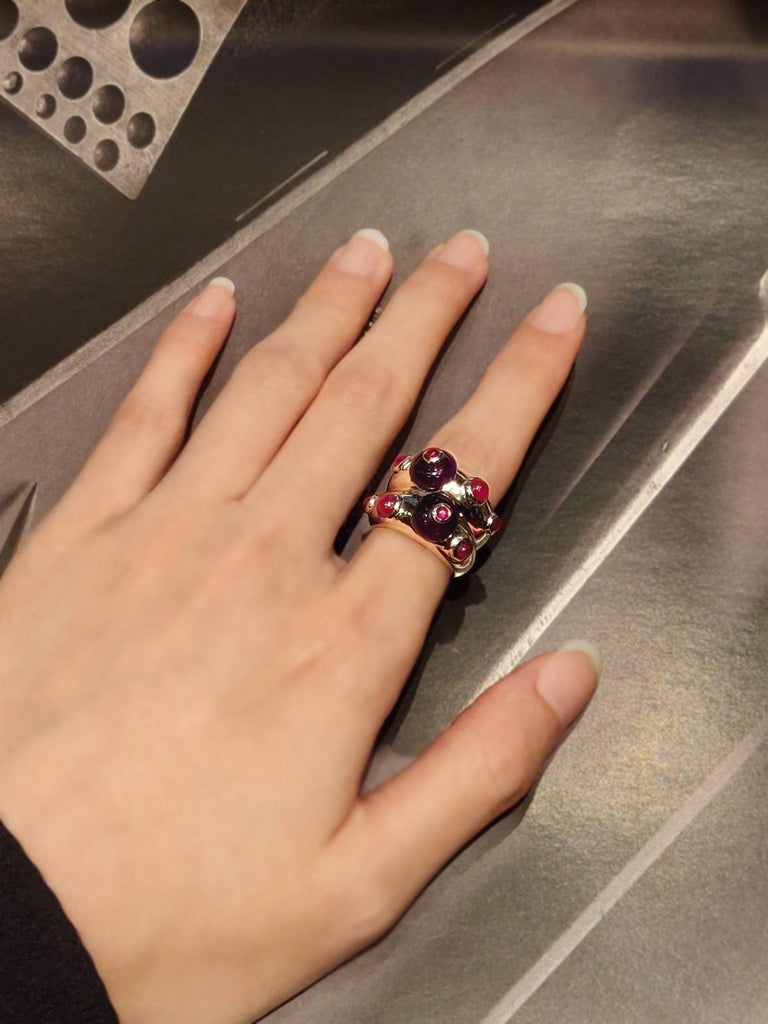 Cabochon Amethyst and Ruby 18 Karat White Gold Double Convex Ring For Sale at 1stDibs