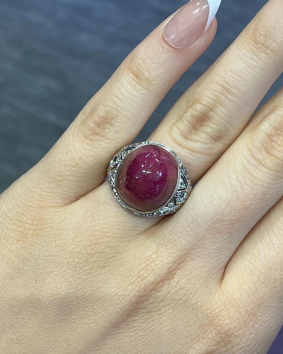 Cabochon Ruby Ring For Sale at 1stDibs
