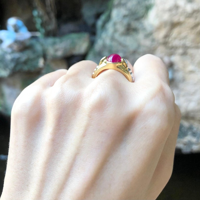 Cabochon Ruby with Diamond Ring Set in 18 Karat Gold Settings For Sale ...