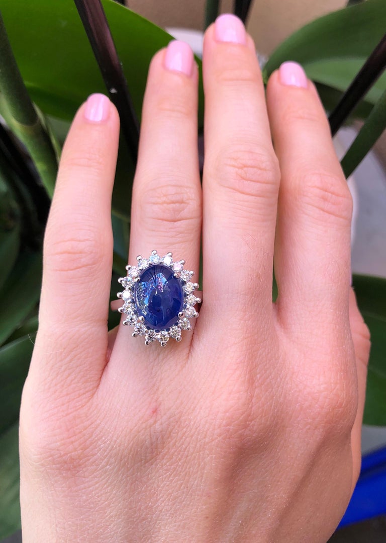 Sapphire Ring Cabochon 8.97 Carats For Sale at 1stDibs