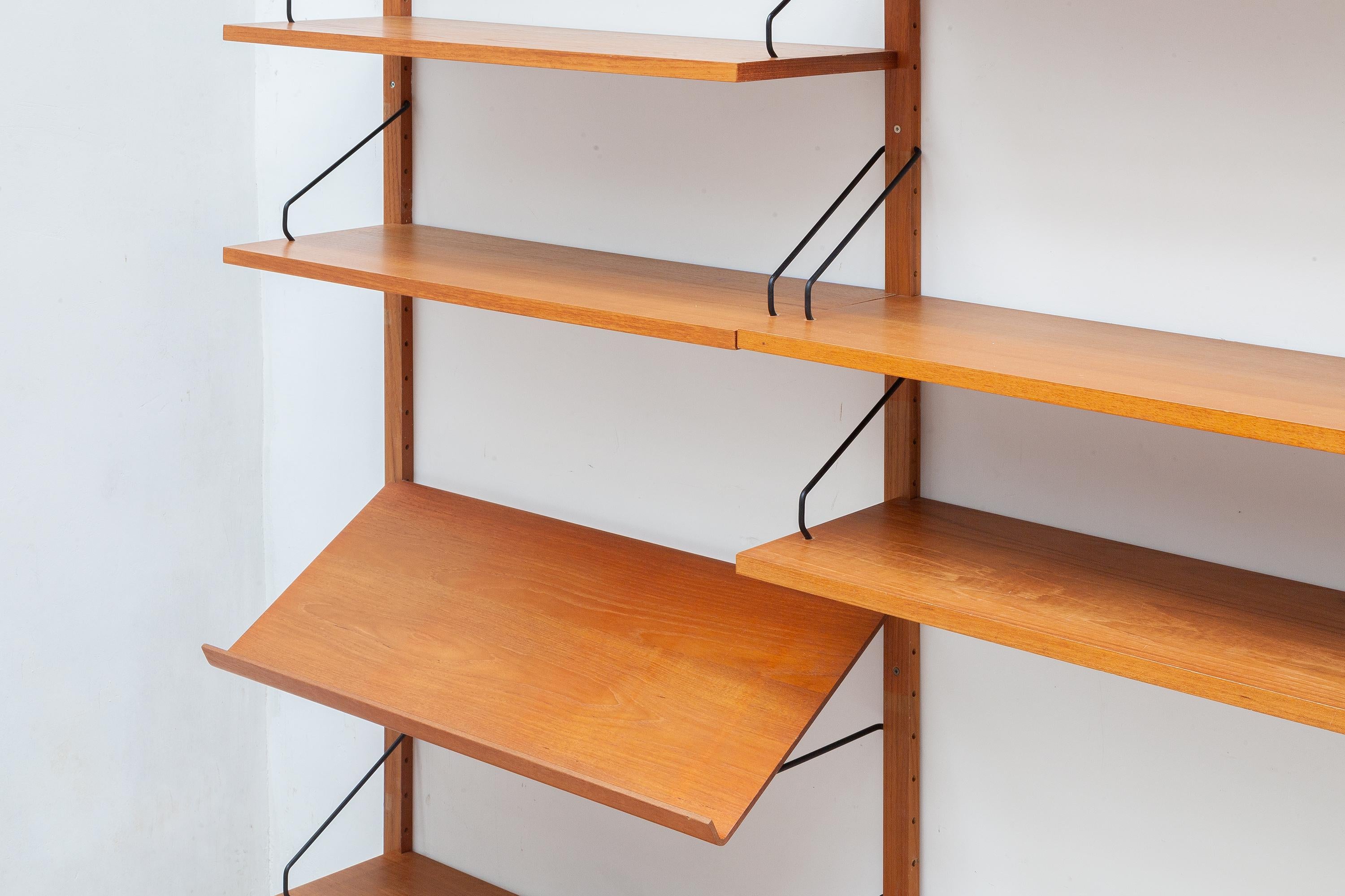 Cadovius Mid-Century Modern Modular Wall Unit Royal System Made in ...