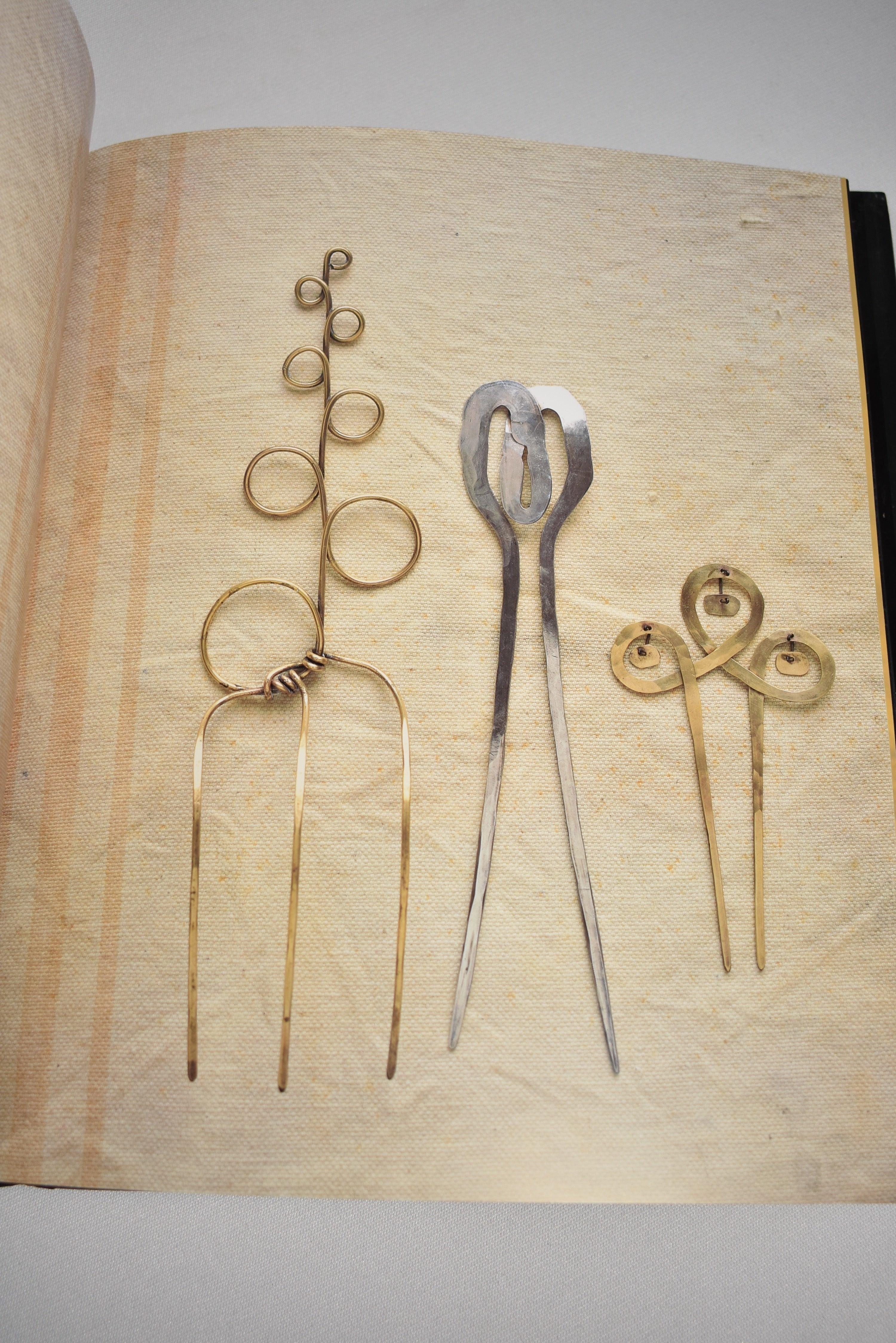 Calder Jewelry at 1stDibs | calder jewelry for sale