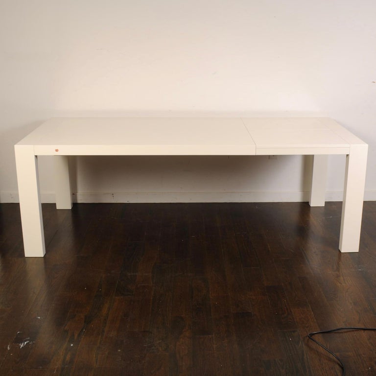 Calligaris White Lacquer Butterfly Leaf Dining Table at 1stDibs