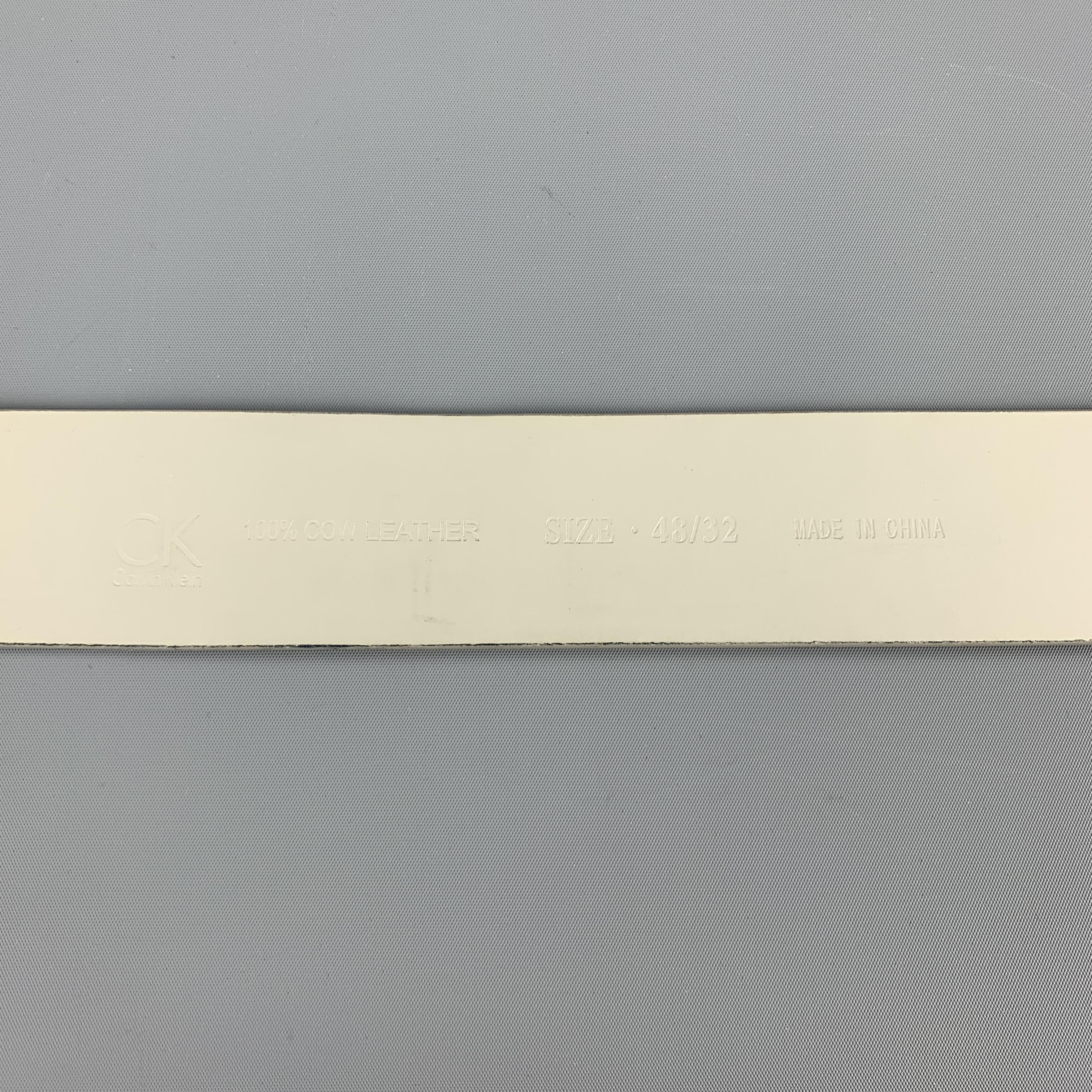 CALVIN KLEIN Size 32 Light Gray Leather Belt For Sale at 1stDibs ...