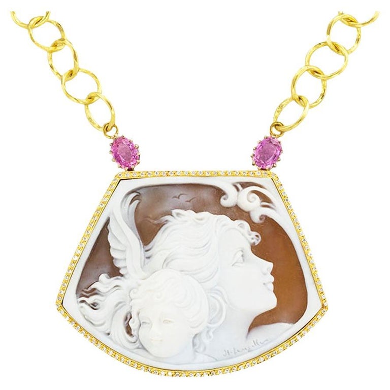 Cameo Pink Sapphire Diamond Link Necklace For Sale at 1stDibs