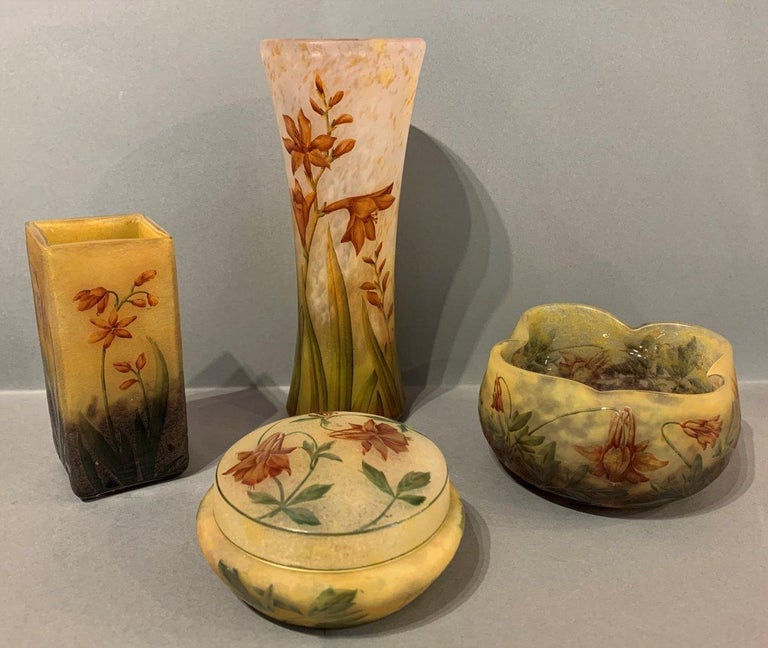 Candy Box in Glass Leg from the House of Daum-Nancy For Sale at 1stDibs