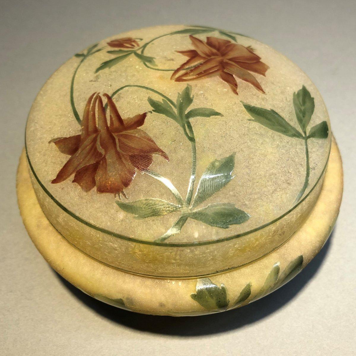 Candy Box in Glass Leg from the House of Daum-Nancy For Sale at 1stDibs