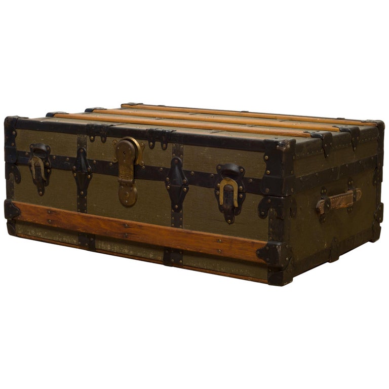 Canvas and Wood Cabin Trunk, circa 1875 For Sale at 1stDibs