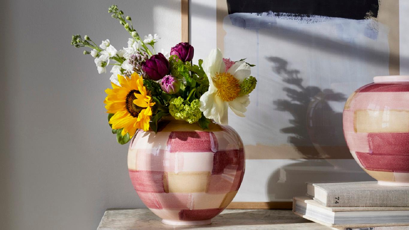 Canvas Vase, Rose/Brown For Sale at 1stDibs