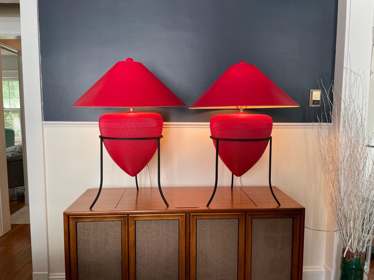 Cardboard Amphora Urn Lamps Frank Gehry or Gregory Van Pelt Post-Modern ...