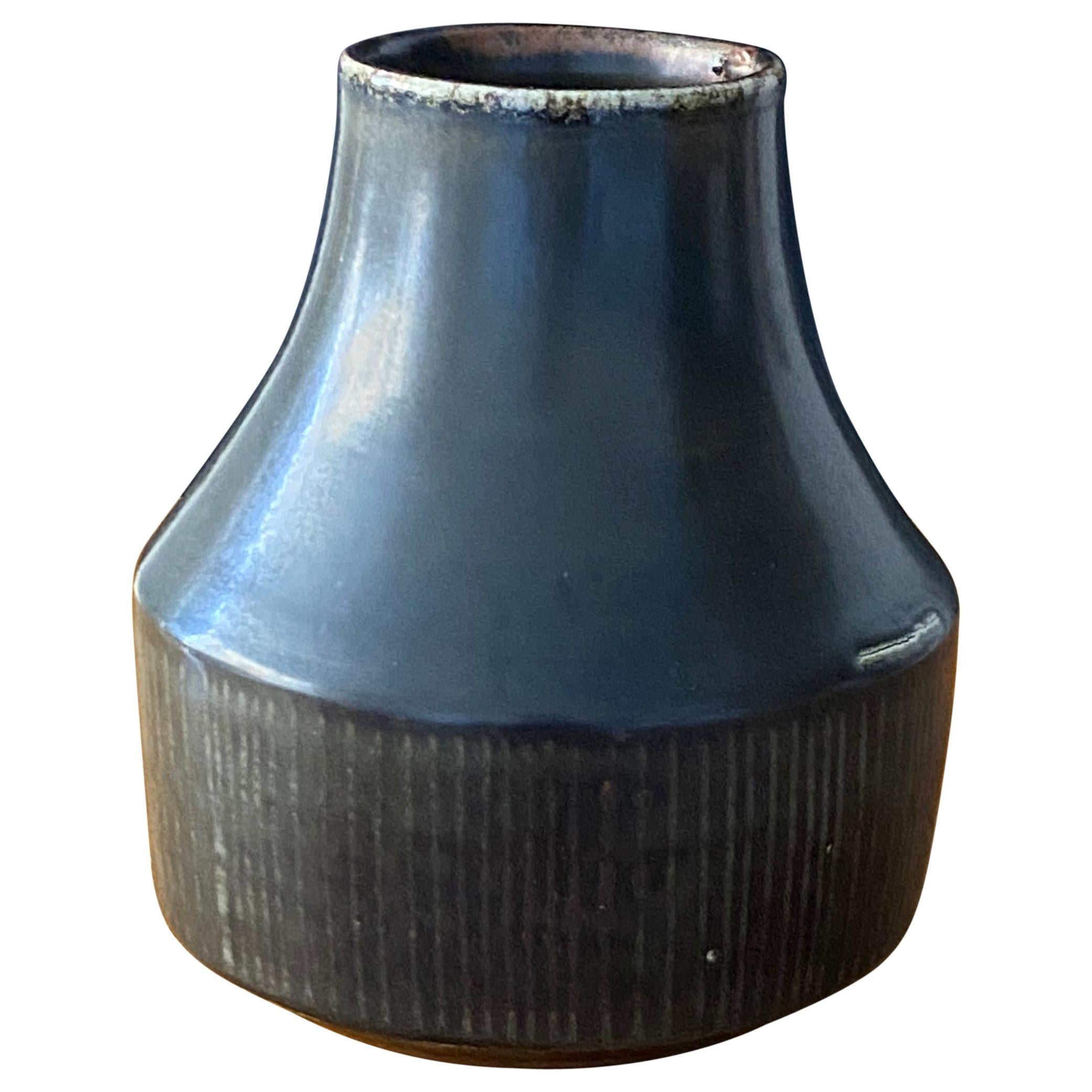 Carl-Harry Stålhane, Rare Vase, Black Glazed Stoneware, Rörstrand, 1960s For Sale at 1stDibs