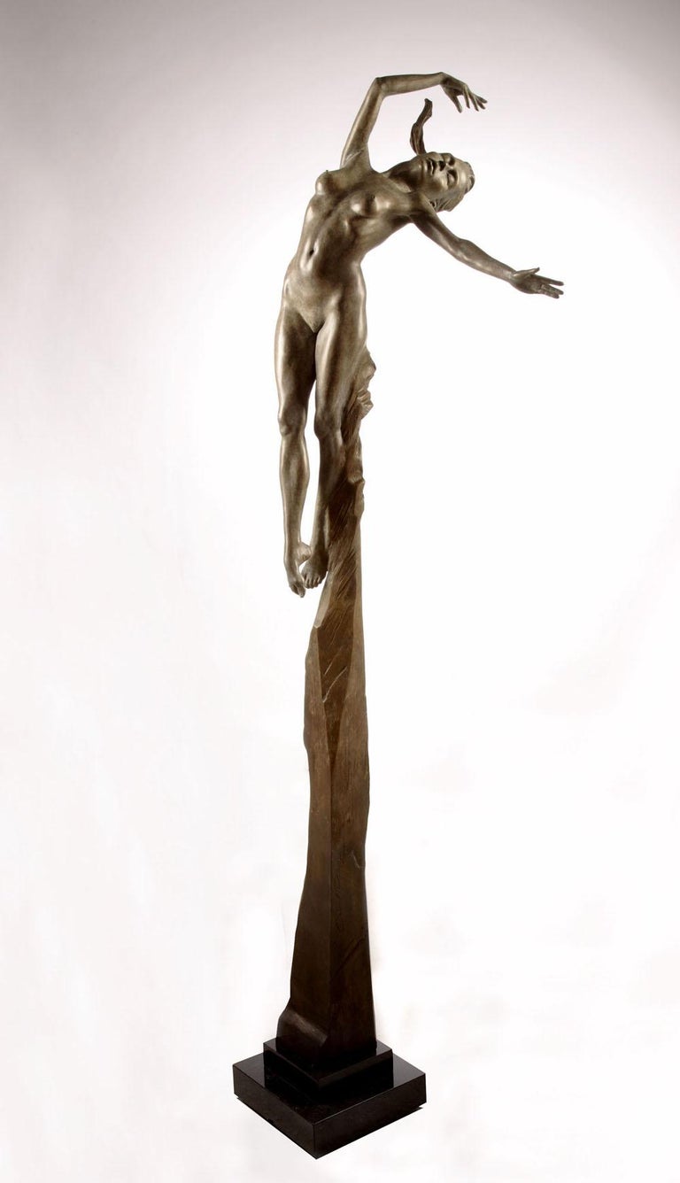 Carl Payne - Sculpture contemporaine en bronze « Athena - La déesse de ...