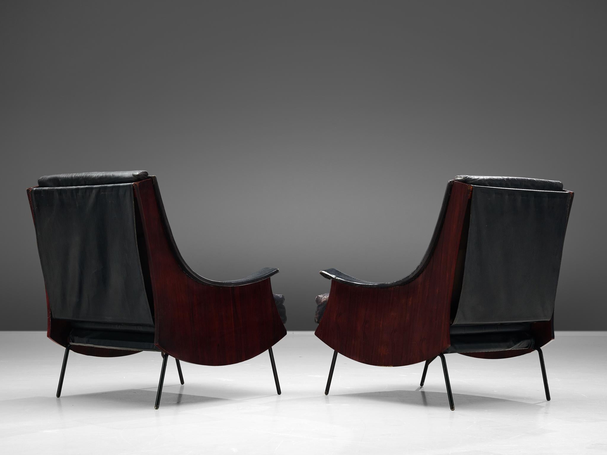 Carlo de Carli for Sormani Pair of 'PIPA' Lounge Chairs in Leather For ...