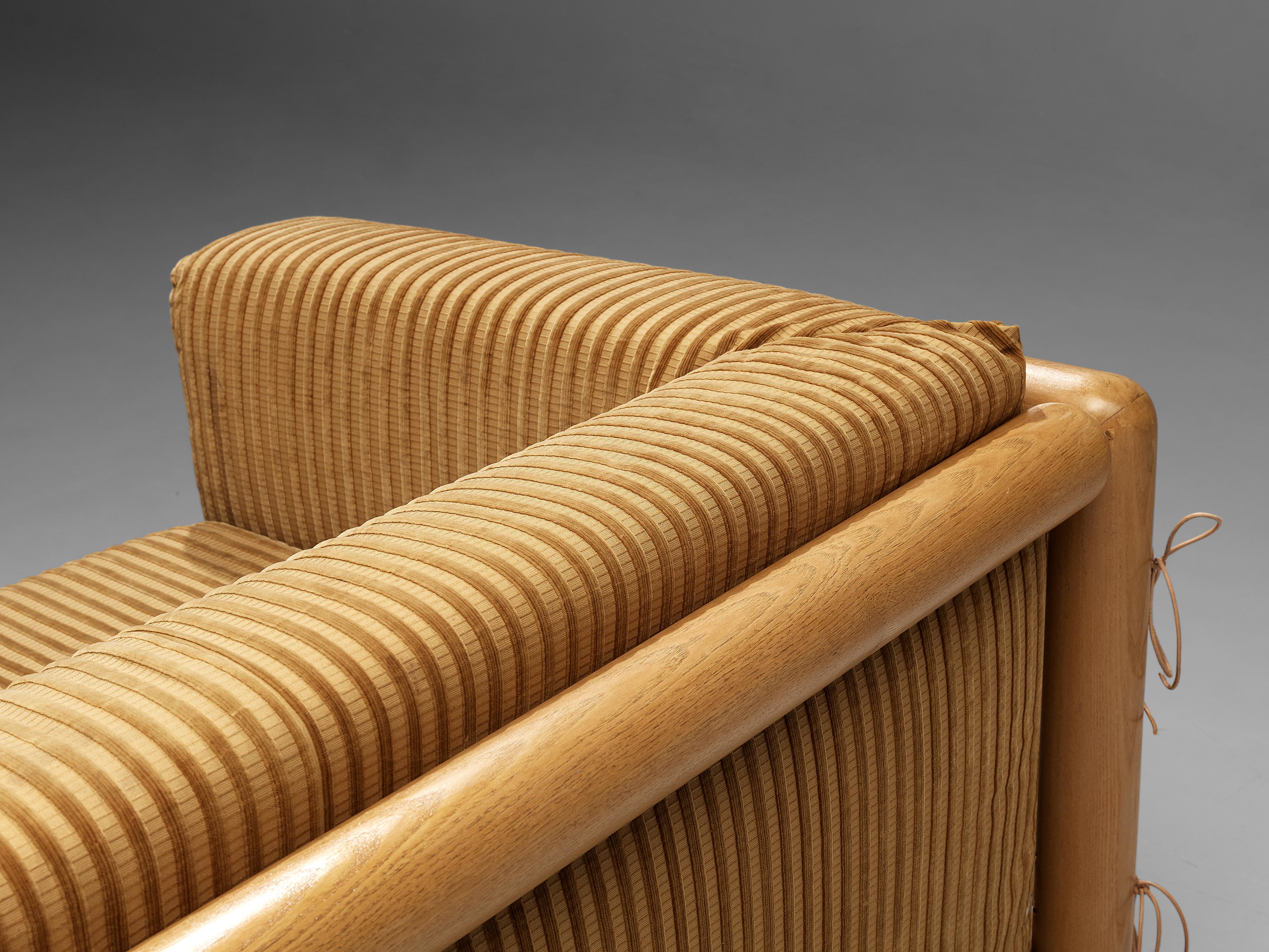 Carlo Scarpa for Simon Sofa Model 'Cornaro' with Frame in Ash For Sale ...