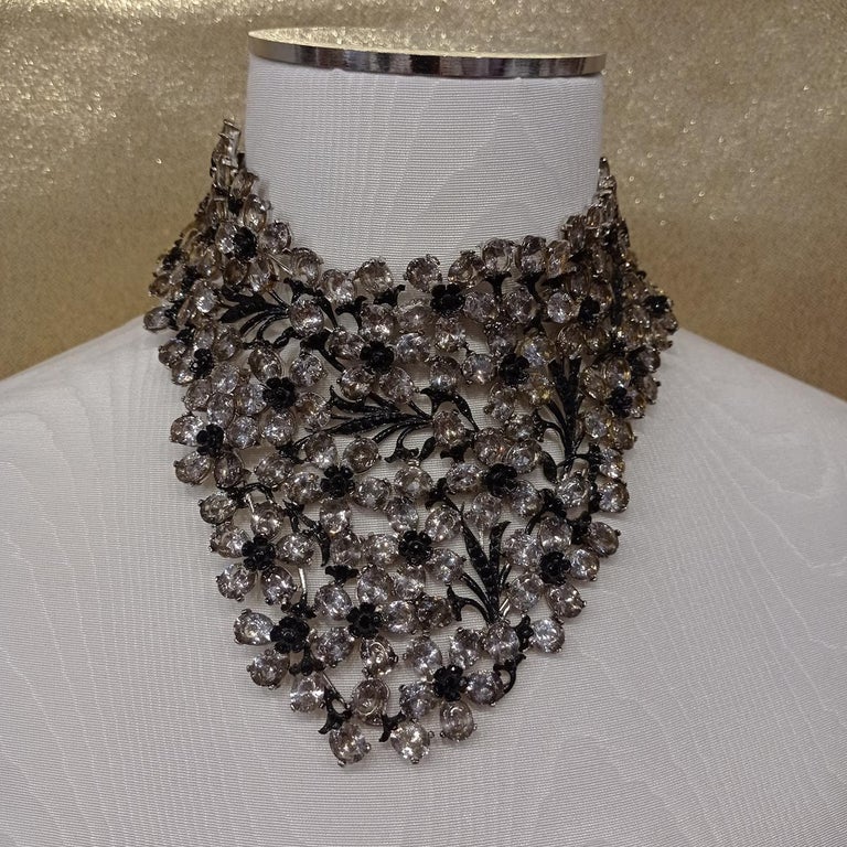 Carlo Zini Floral Choker For Sale at 1stDibs