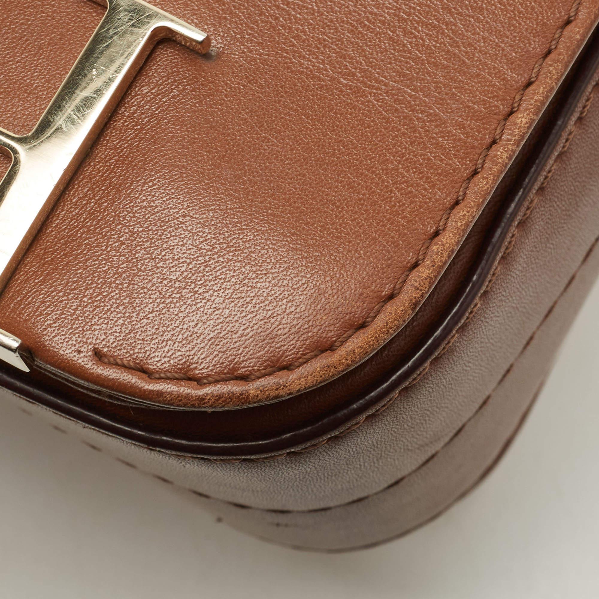 Carolina Herrera Brown Leather CHHC Flap Shoulder Bag For Sale at 1stDibs