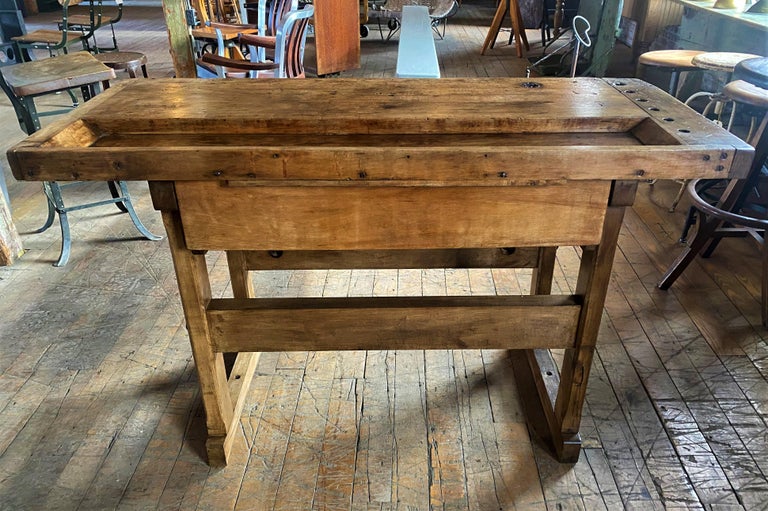 Carpenter's Workbench / Table at 1stDibs