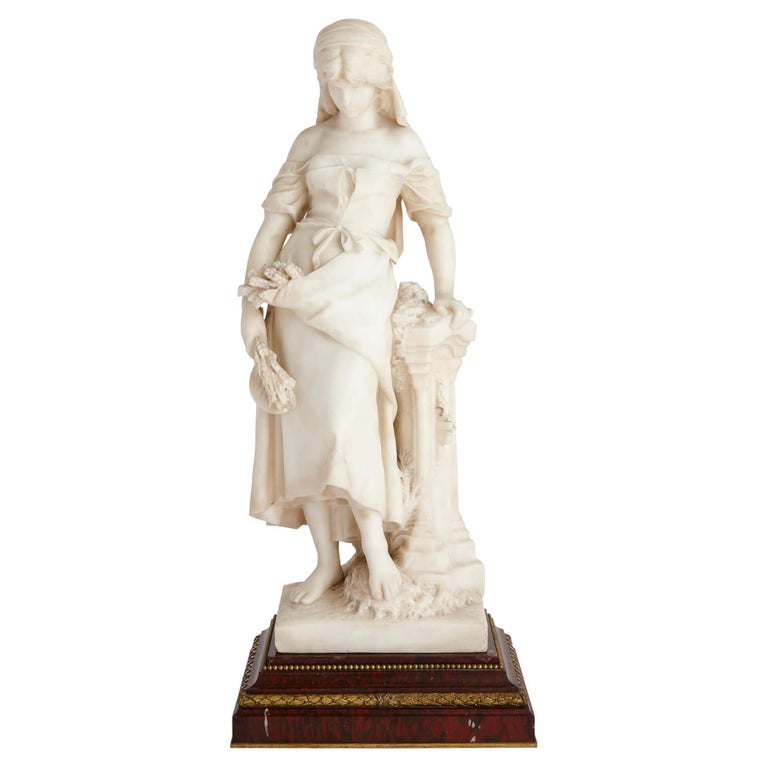 Carrara-Marmor-Skulptur einer weiblichen Figur von Mathurin Moreau im ...