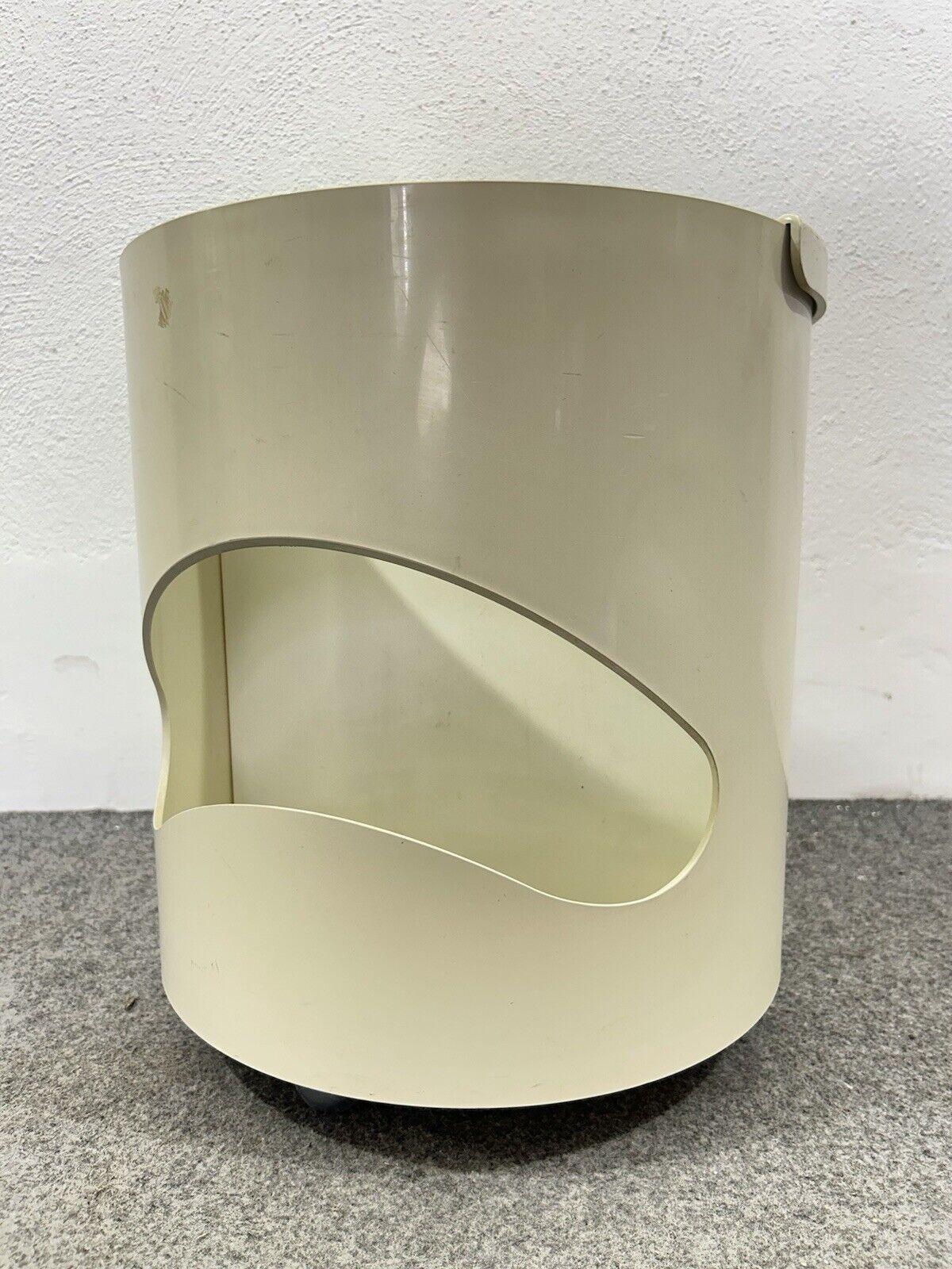 Robo space age bar cart by Joe Colombo for Elco , 1960s. For Sale at ...